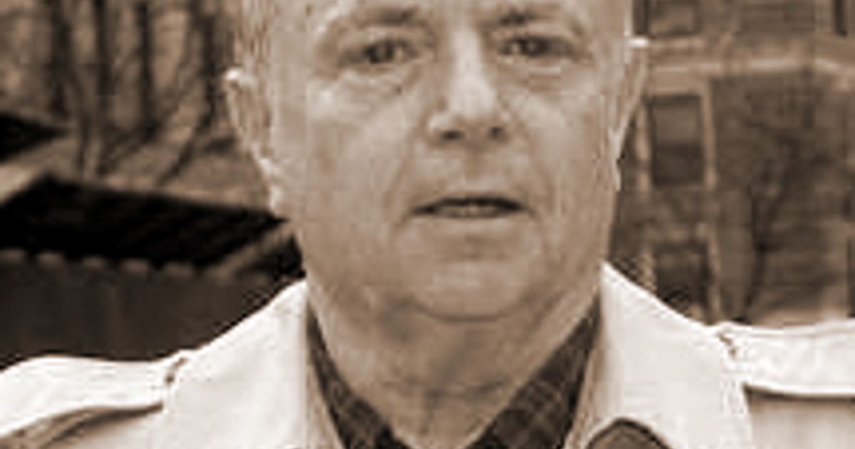 Dr Charles Patterson